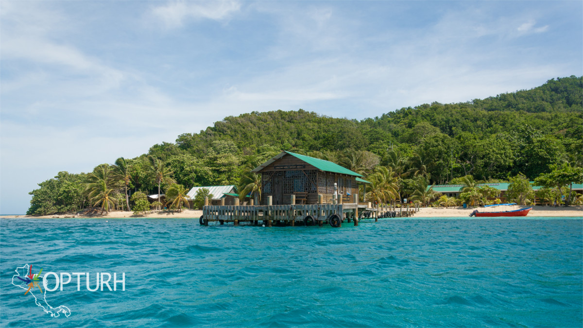 CAYOS COCHINOS MARINE RESERVE | Honduras Traveling